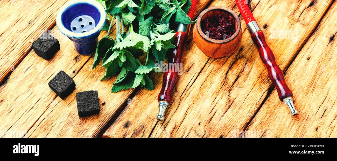Asian smoking shisha with tobacco with mint flavor.Turkish tobacco ...