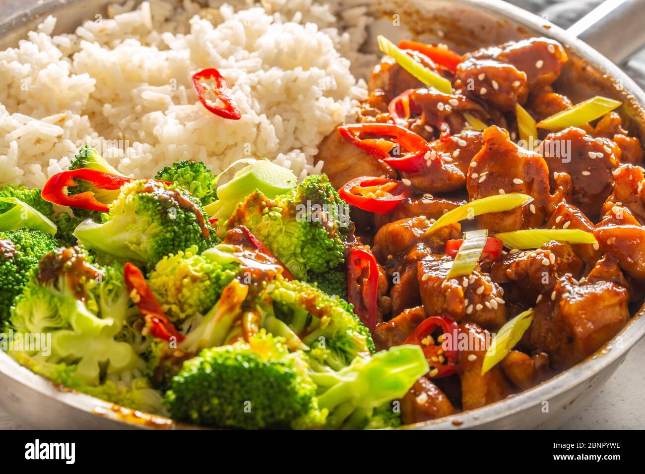 Chinese spicy chicken pot hi-res stock photography and images - Alamy