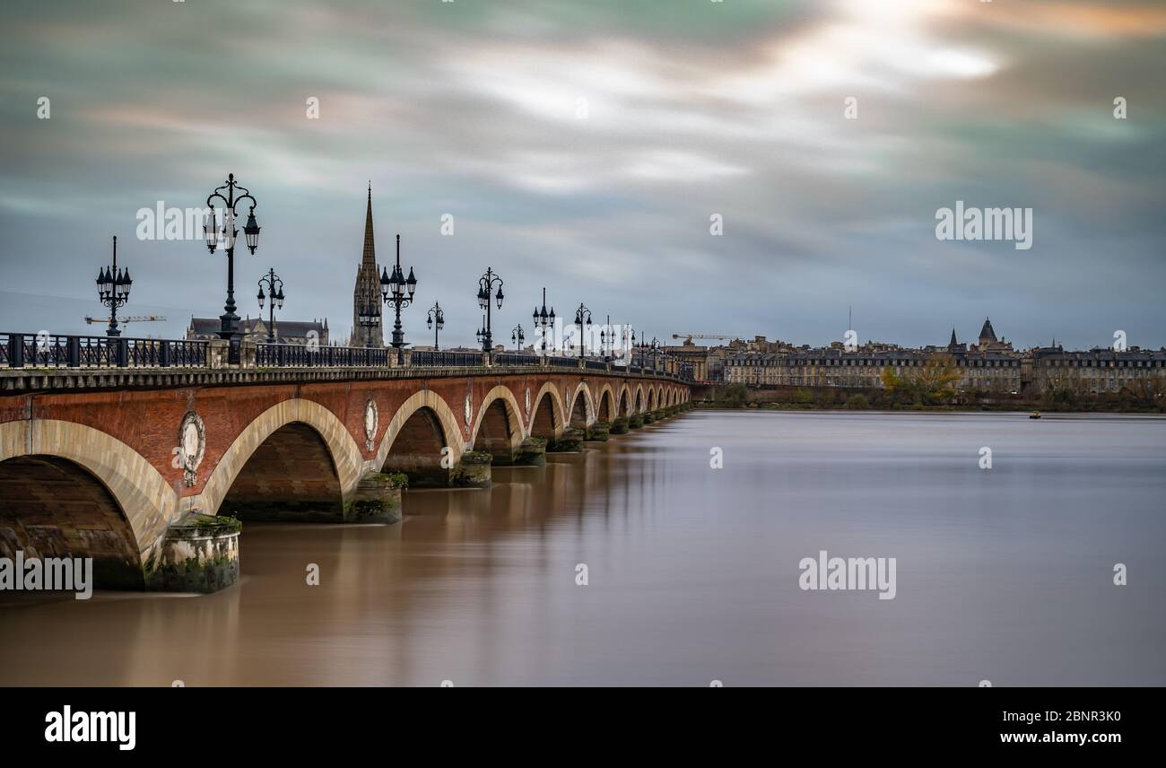 Pont de Pierre in Bordeaux, France Stock Photo - Alamy