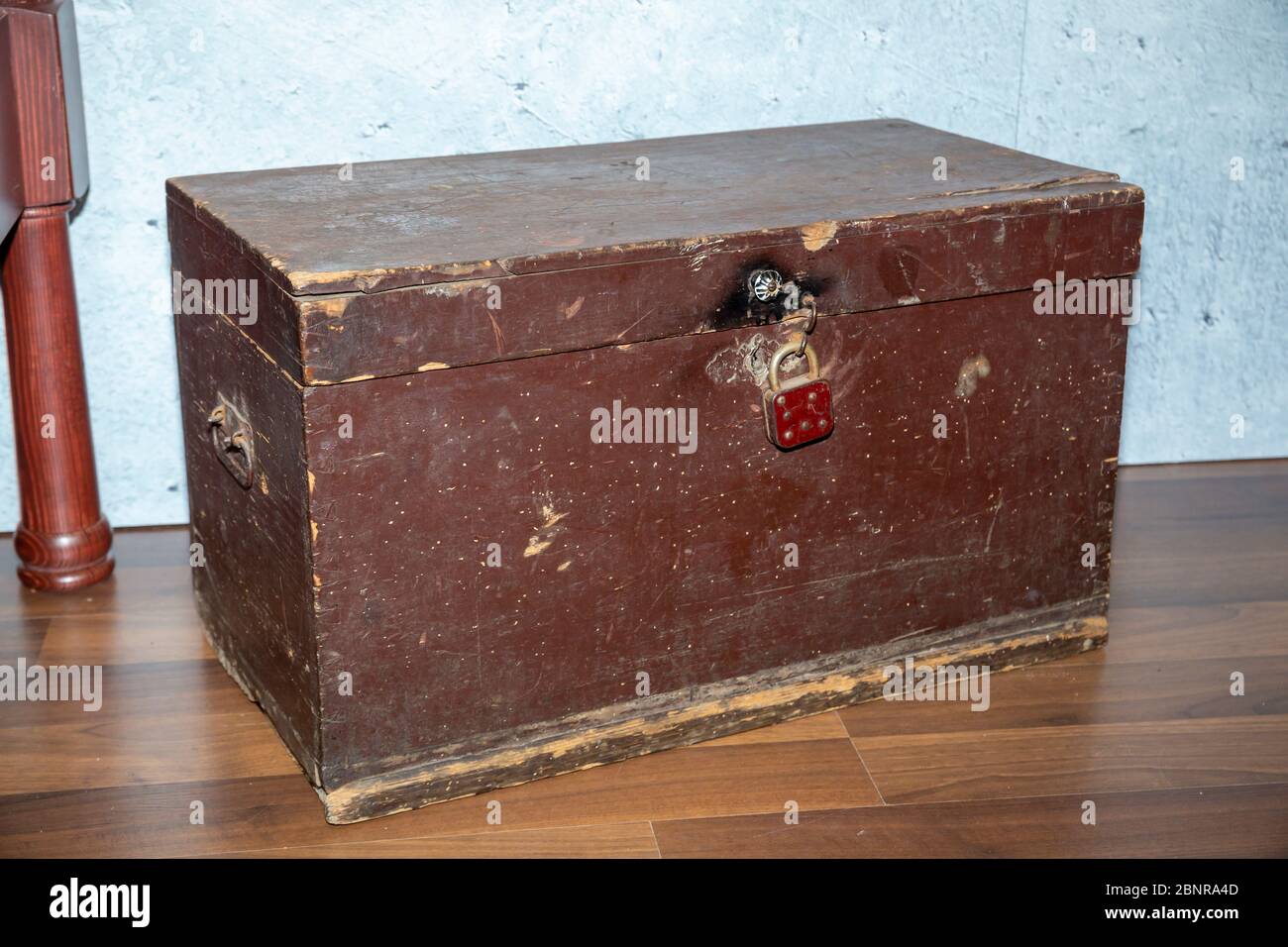 Antique old vintage wooden chest Stock Photo - Alamy