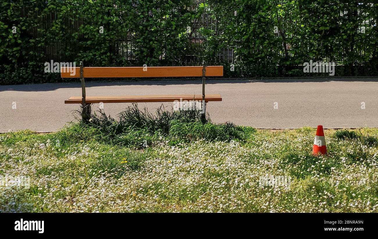 Warning cone hi-res stock photography and images - Alamy