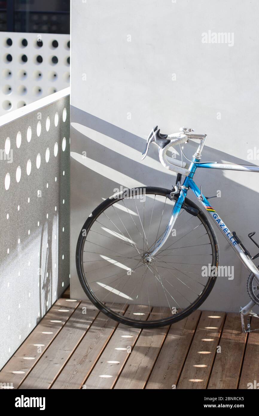 Road bike on the balcony Stock Photo - Alamy