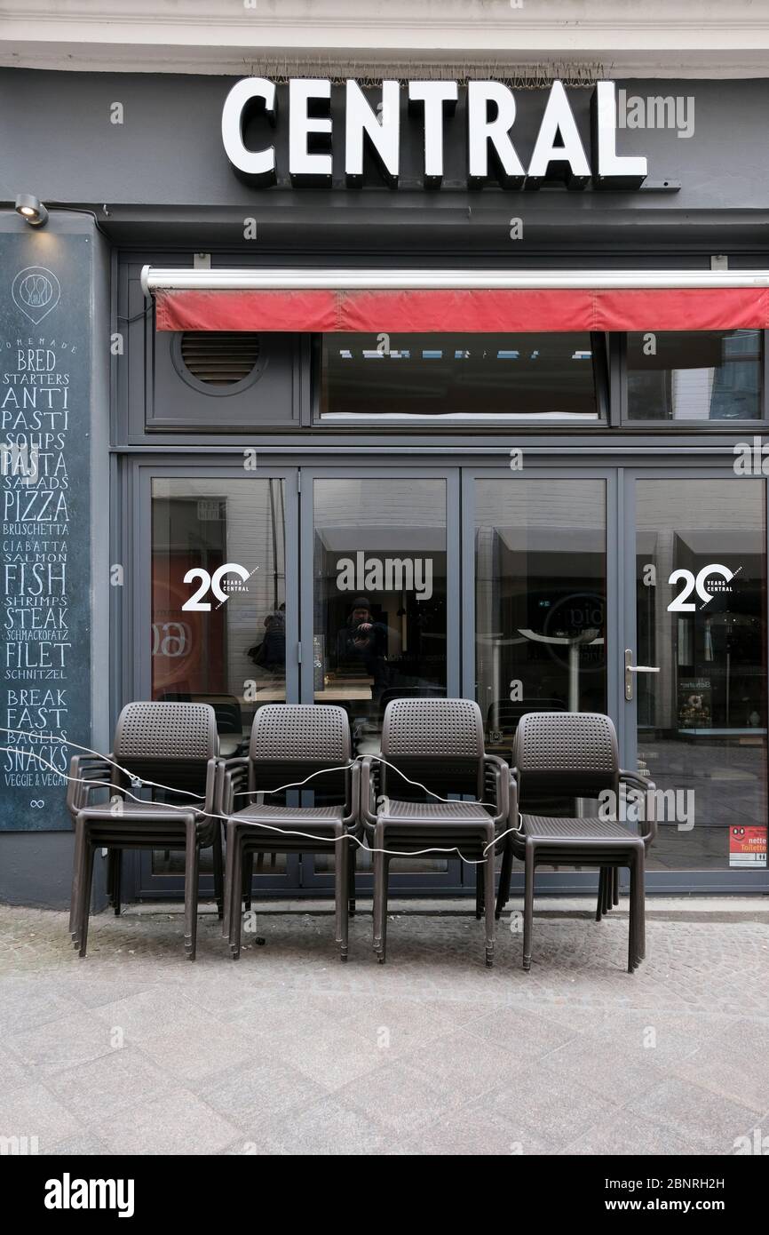 Cafe germany covid hi-res stock photography and images - Alamy