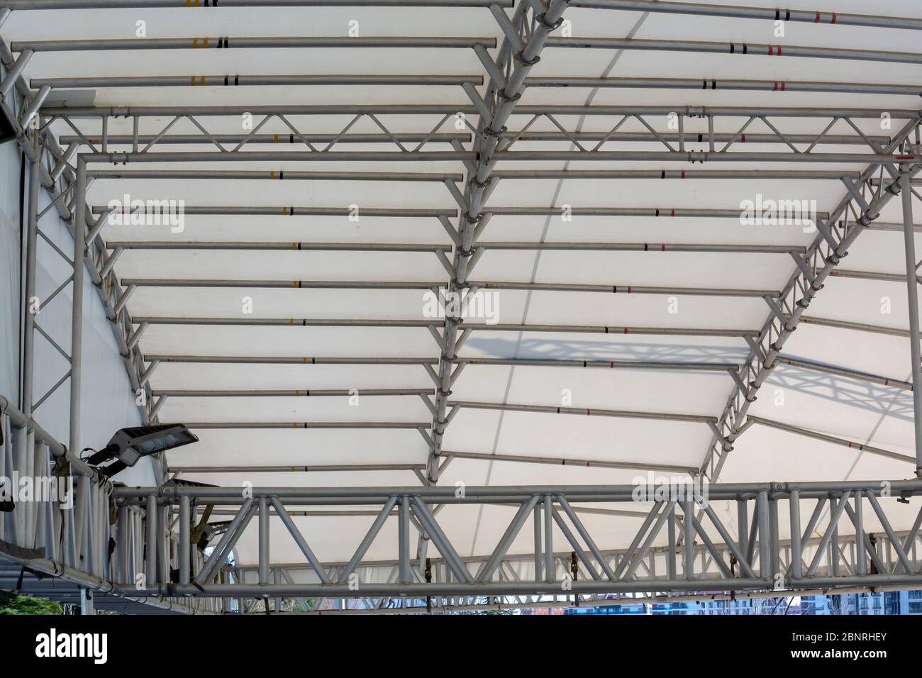 White steel frame hi-res stock photography and images - Alamy