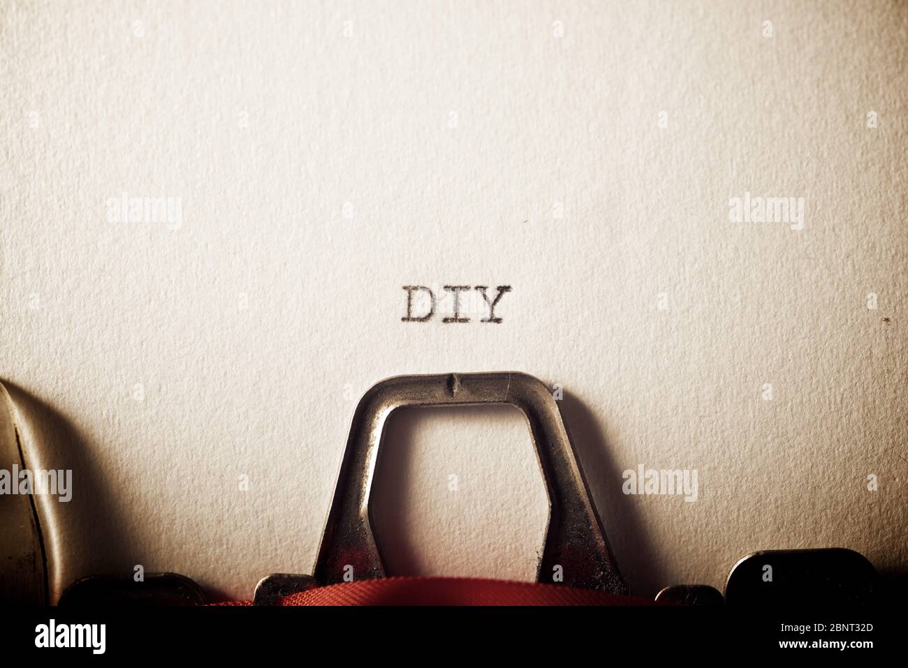 The word DIY written with a typewriter Stock Photo - Alamy