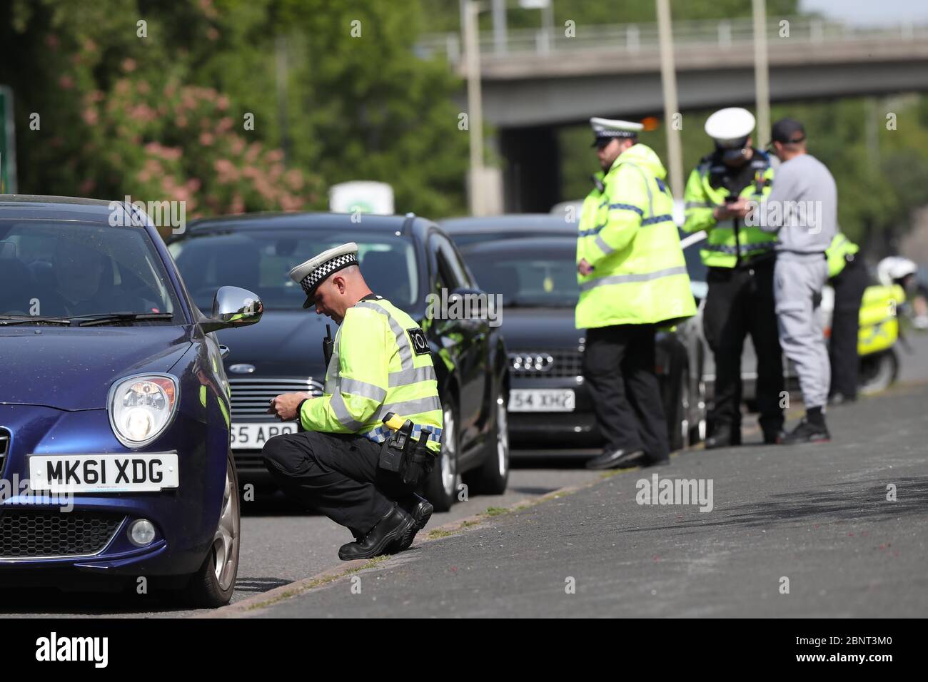 Traffic police stop signal hi-res stock photography and images - Alamy