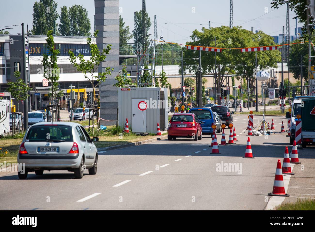 Germany france checkpoint hi-res stock photography and images - Alamy