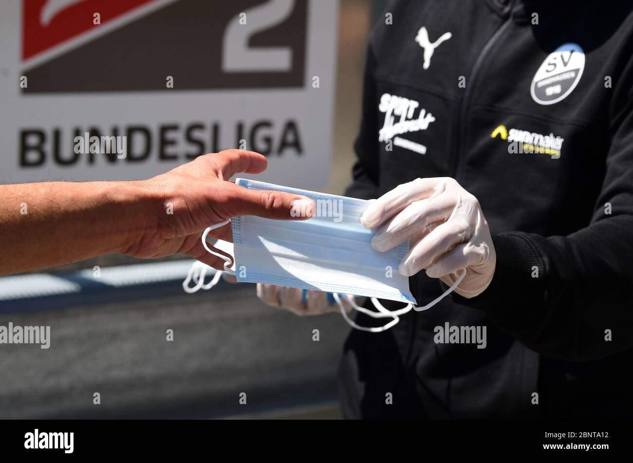 Svs symbol hi-res stock photography and images - Alamy