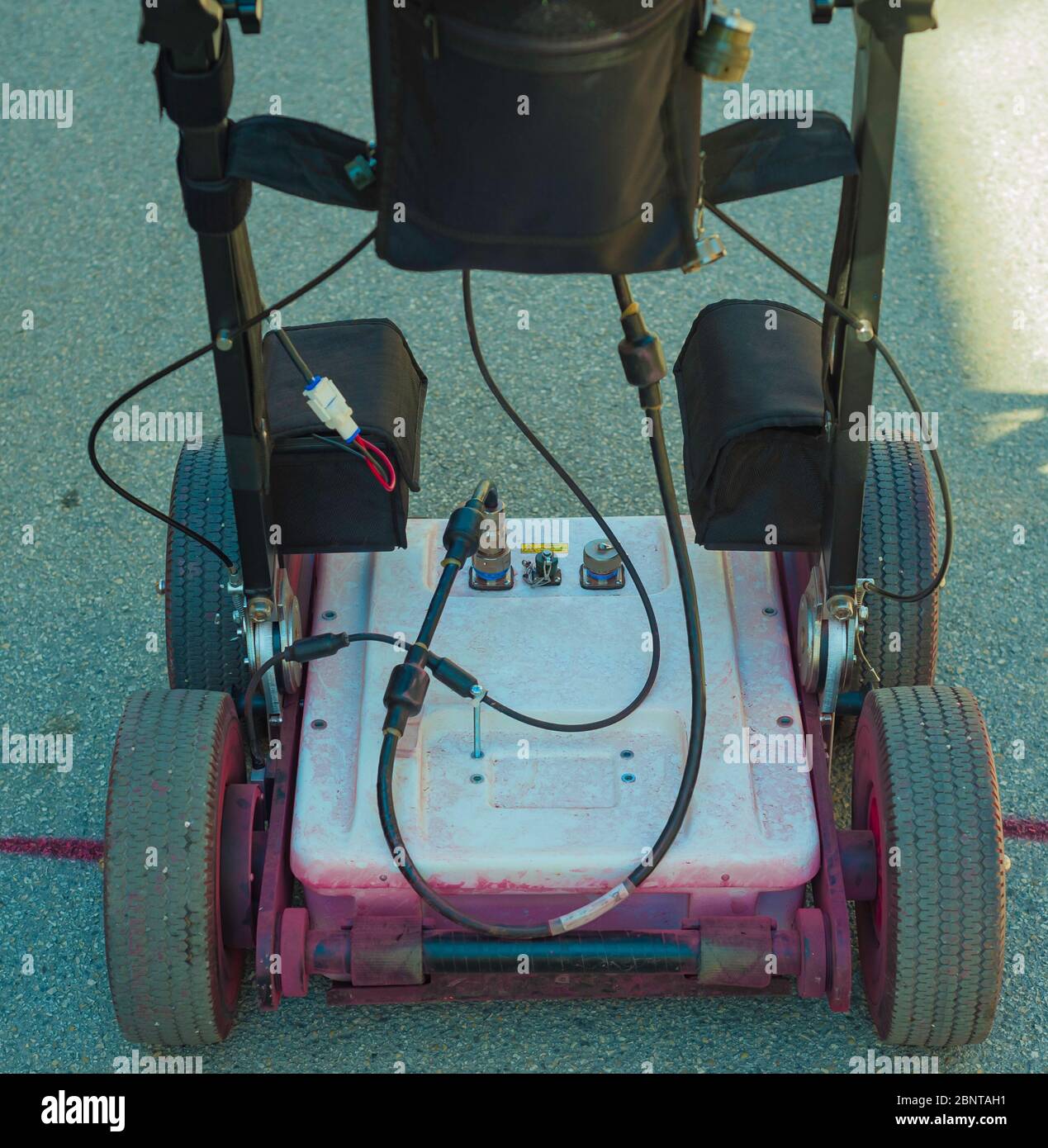 Ground penetrating radar hi-res stock photography and images - Alamy
