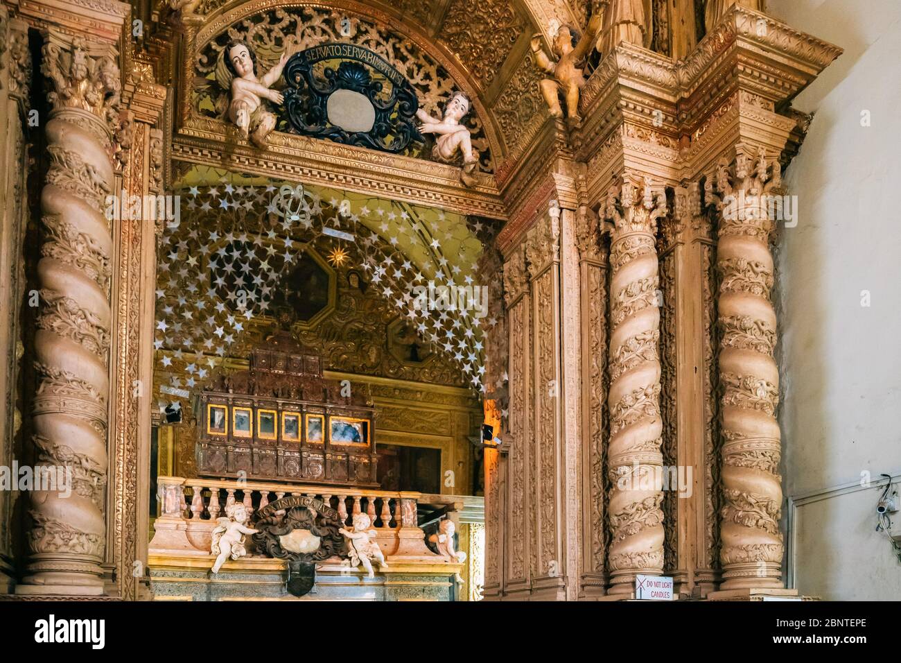 Basilica of bom jesus catholic churches roman catholic cathedral hi-res ...
