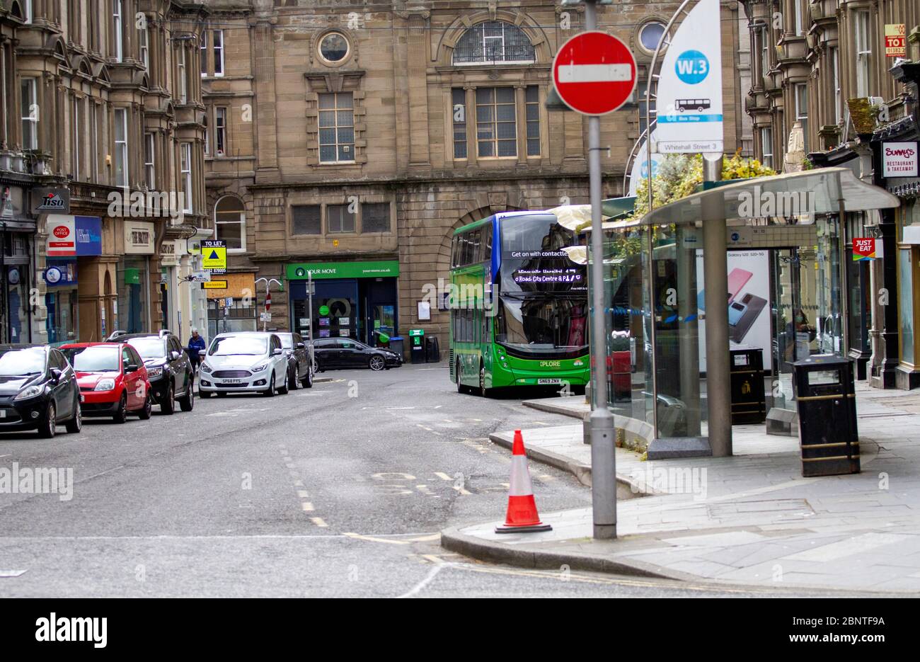 Xplore dundee bus hi-res stock photography and images - Alamy