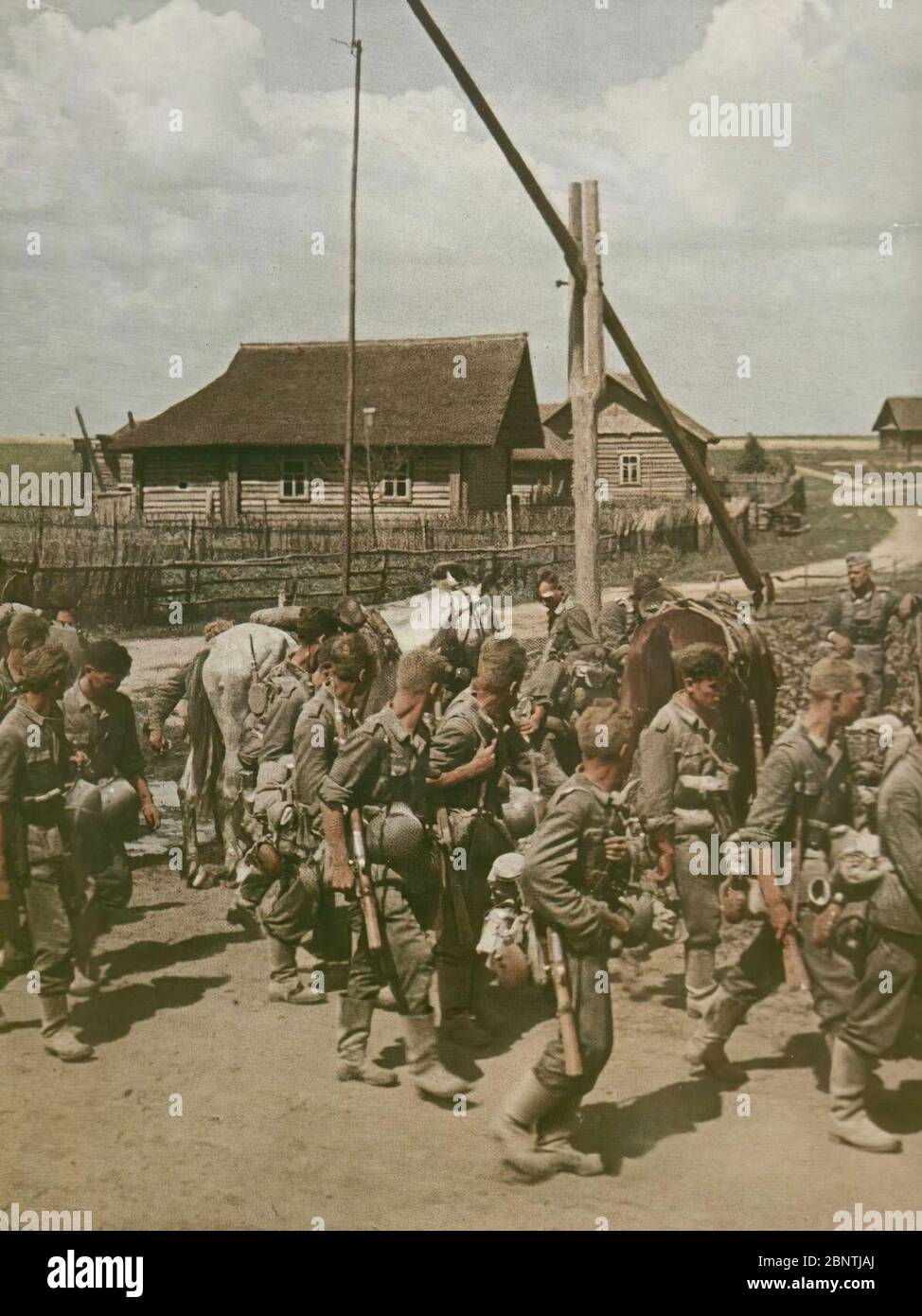 Nazi German soldiers in Second World War Stock Photo - Alamy