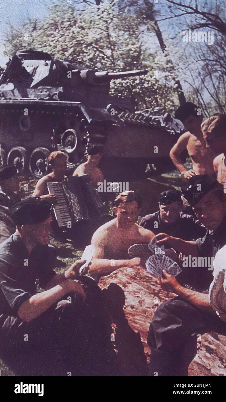 Nazi German soldiers in Second World War Stock Photo - Alamy