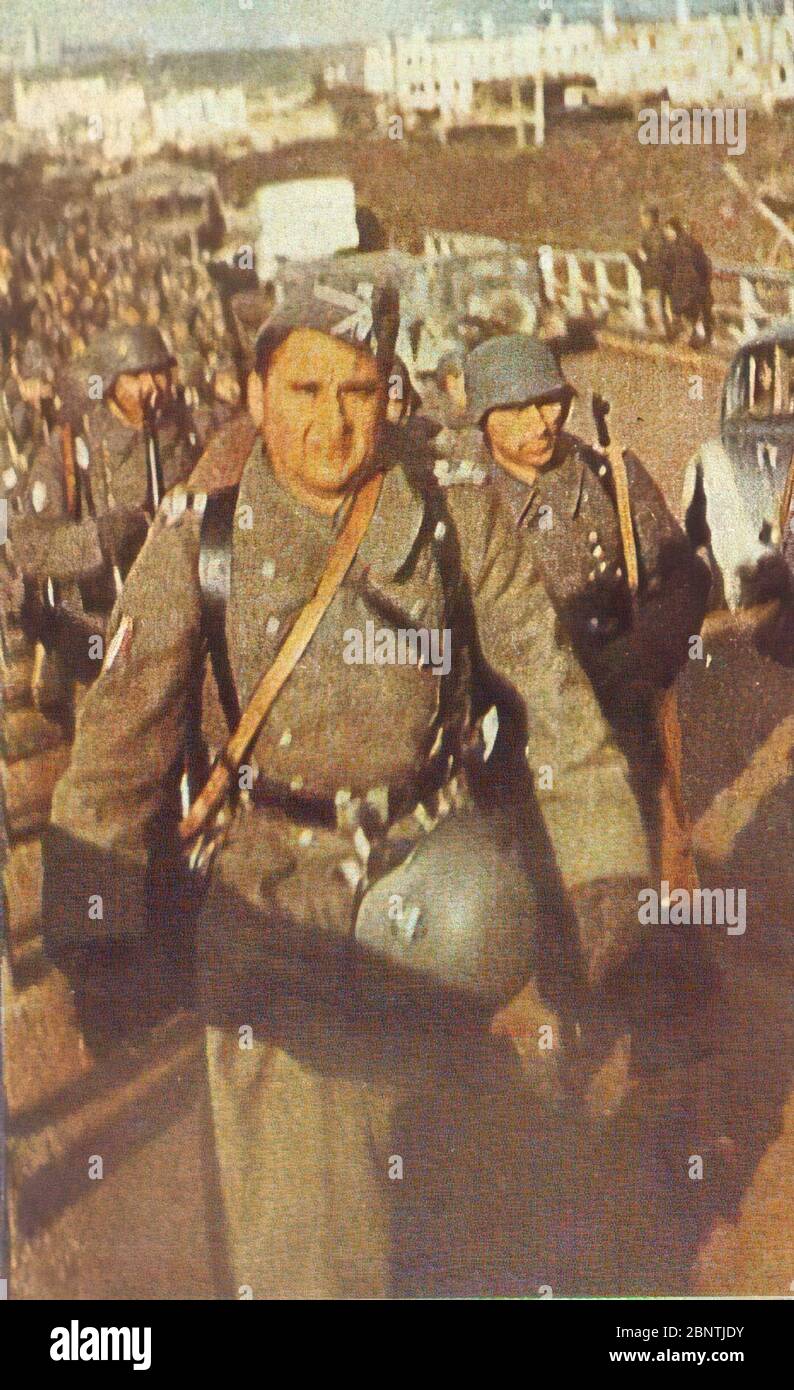 Nazi German soldiers in Second World War Stock Photo - Alamy