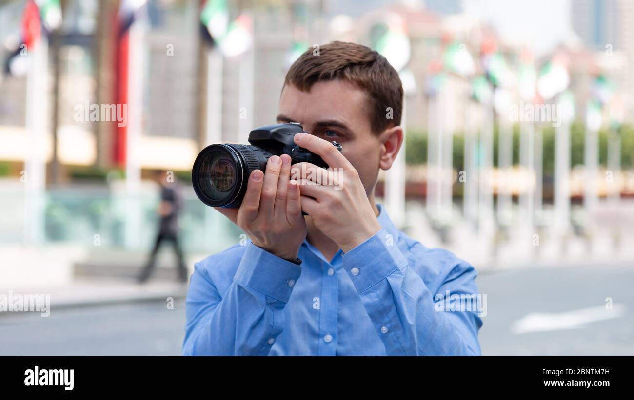 Paparazi hi-res stock photography and images - Alamy