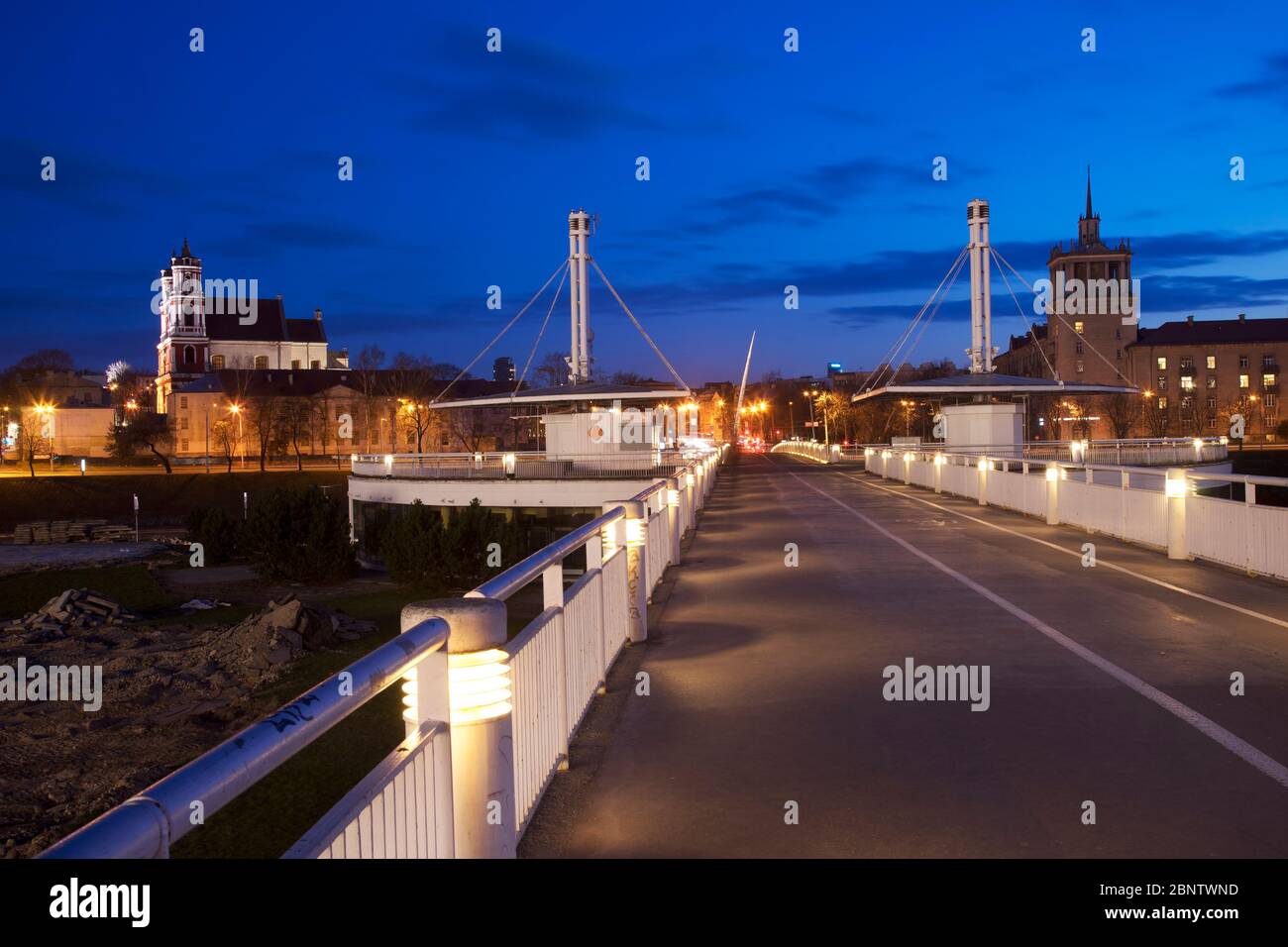 White bridge in Vilnius. Lithuania Stock Photo - Alamy