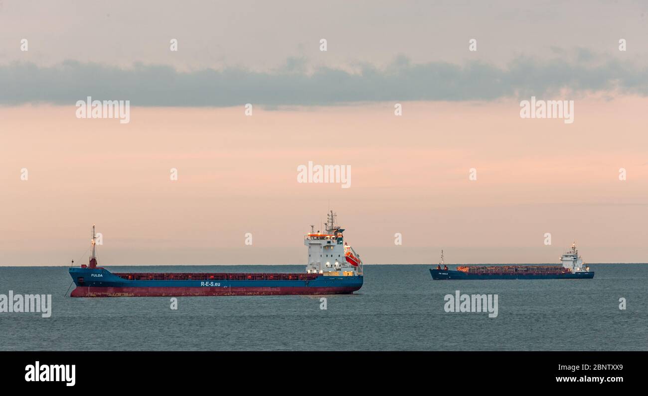 General cargo vessels hi-res stock photography and images - Alamy