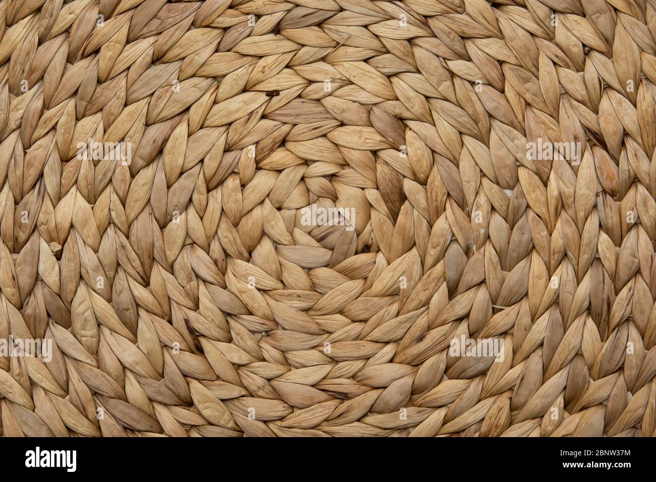 Round woven straw mat texture Stock Photo - Alamy