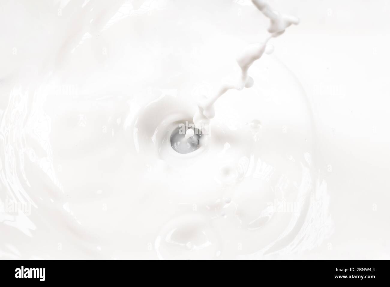 Splashing White Paint High Resolution Stock Photography and Images - Alamy