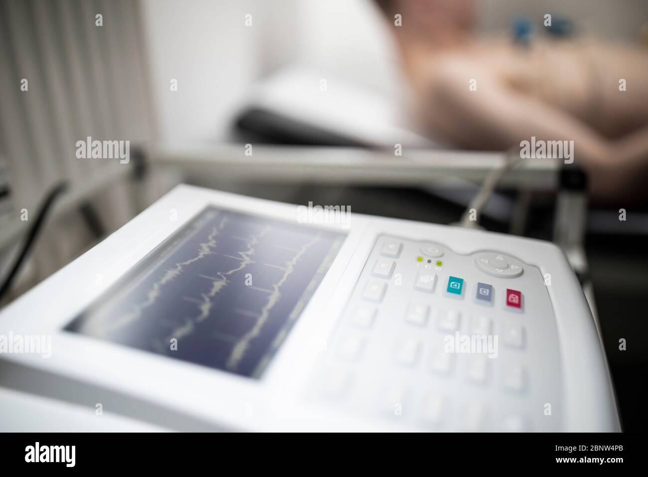 Ekg machine hi-res stock photography and images - Alamy