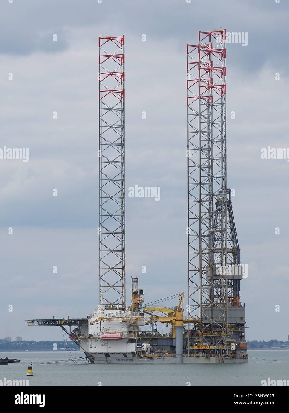 Drilling rig towed hi-res stock photography and images - Alamy