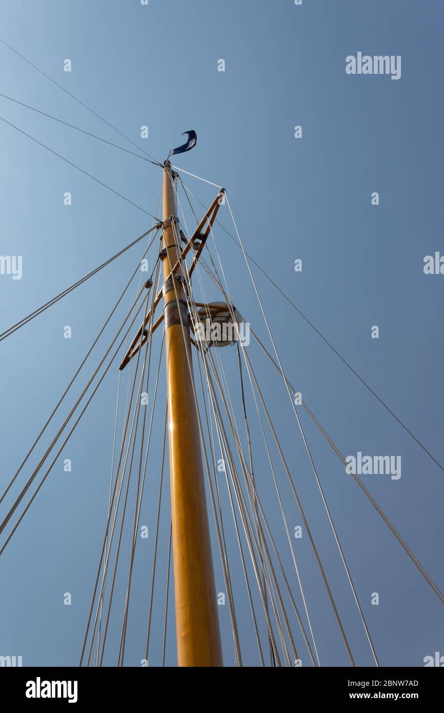 Ships Navigation Mast High Resolution Stock Photography and Images - Alamy