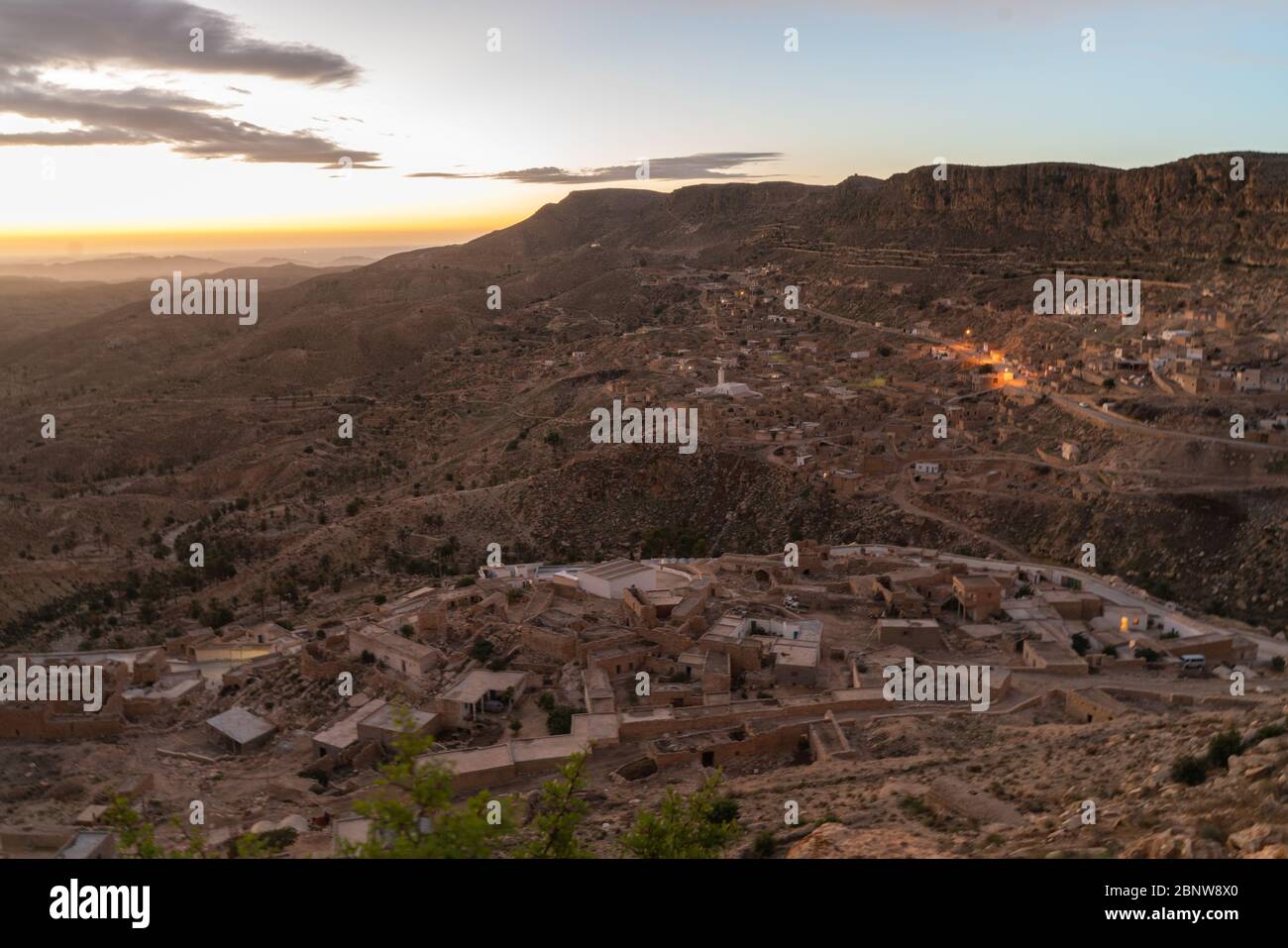 welcome in tunisia, welcome to the djebel dahar Stock Photo - Alamy