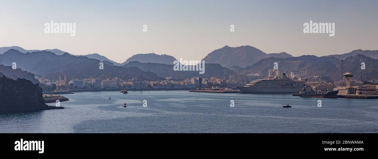 Bay of Mutrah, in Muscat, Oman Stock Photo - Alamy