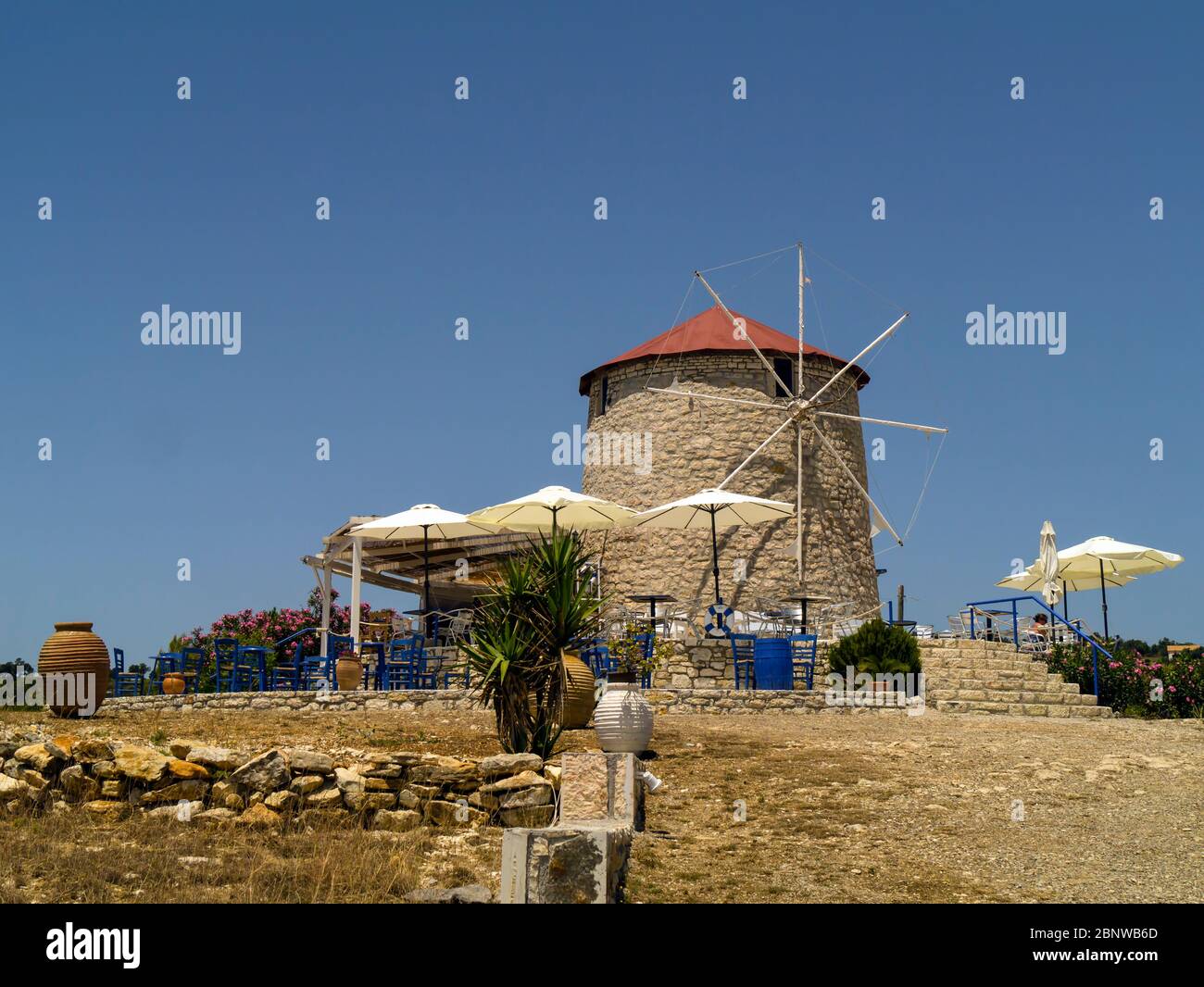 Mylos hi-res stock photography and images - Alamy