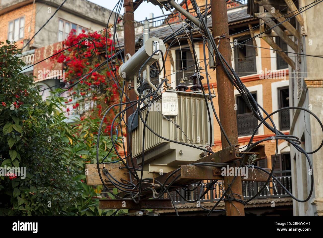 Distribution transformer hi-res stock photography and images - Alamy