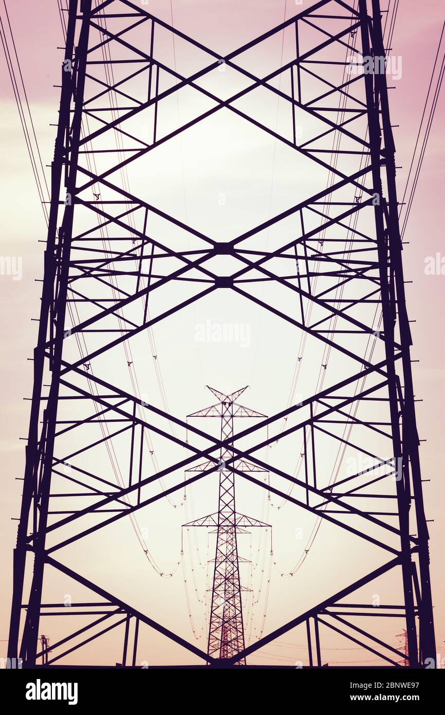 High voltage transmission line hi-res stock photography and images - Alamy