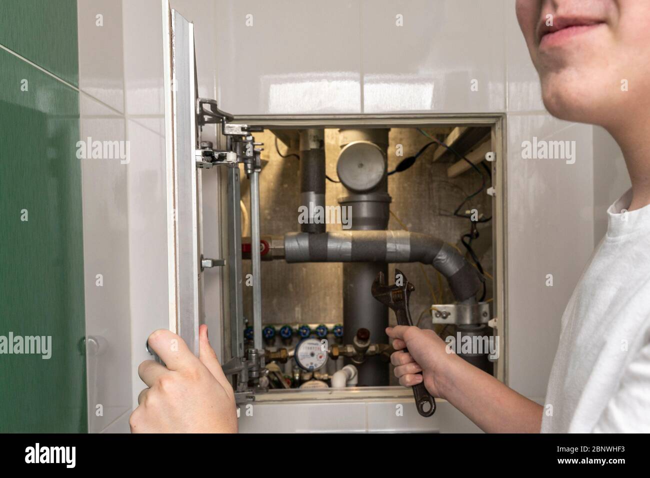 master repair plumbing, repair. plumbing cabinet. water meters ...