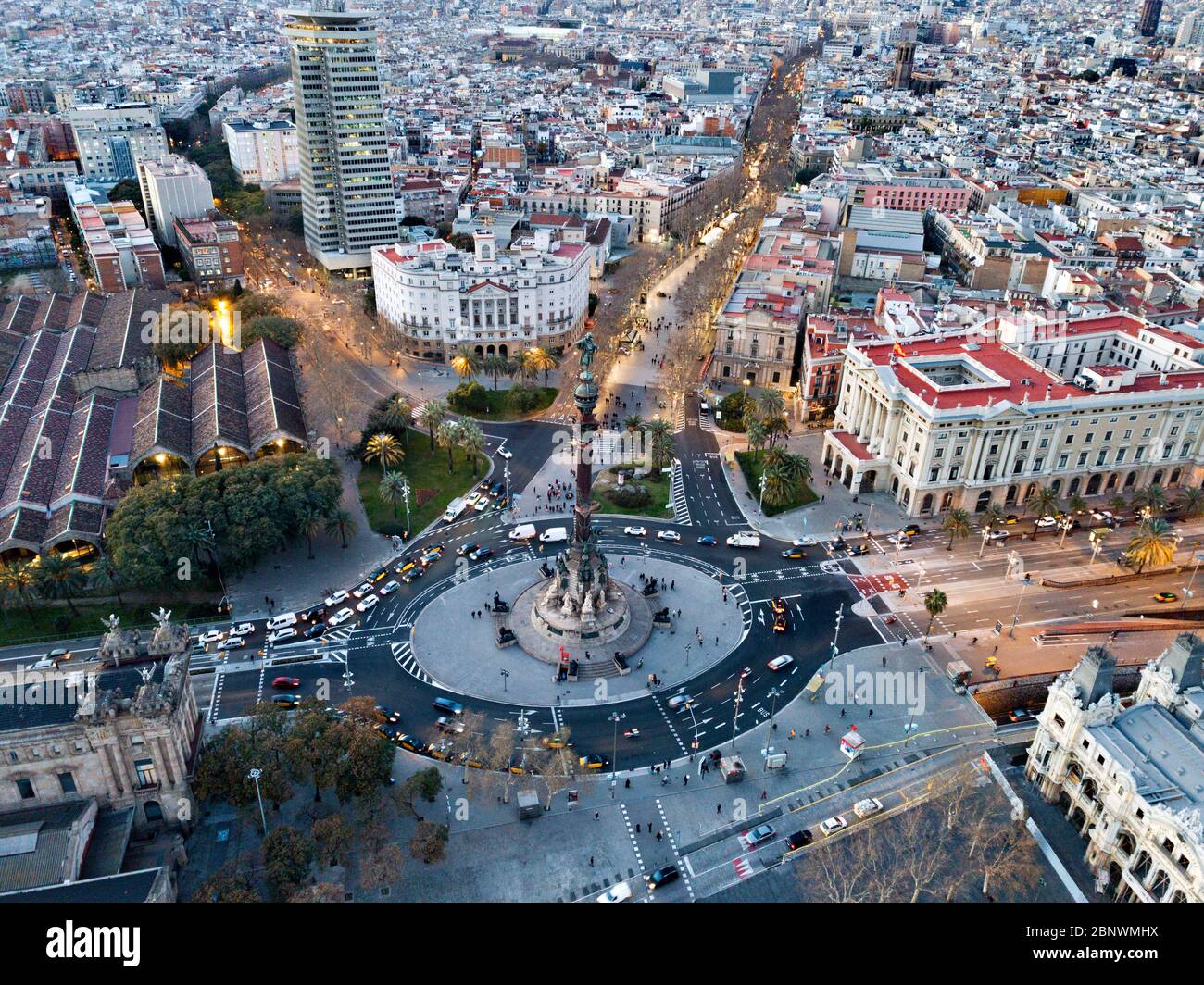 Christopher columbus monumento barcelona hi-res stock photography and ...