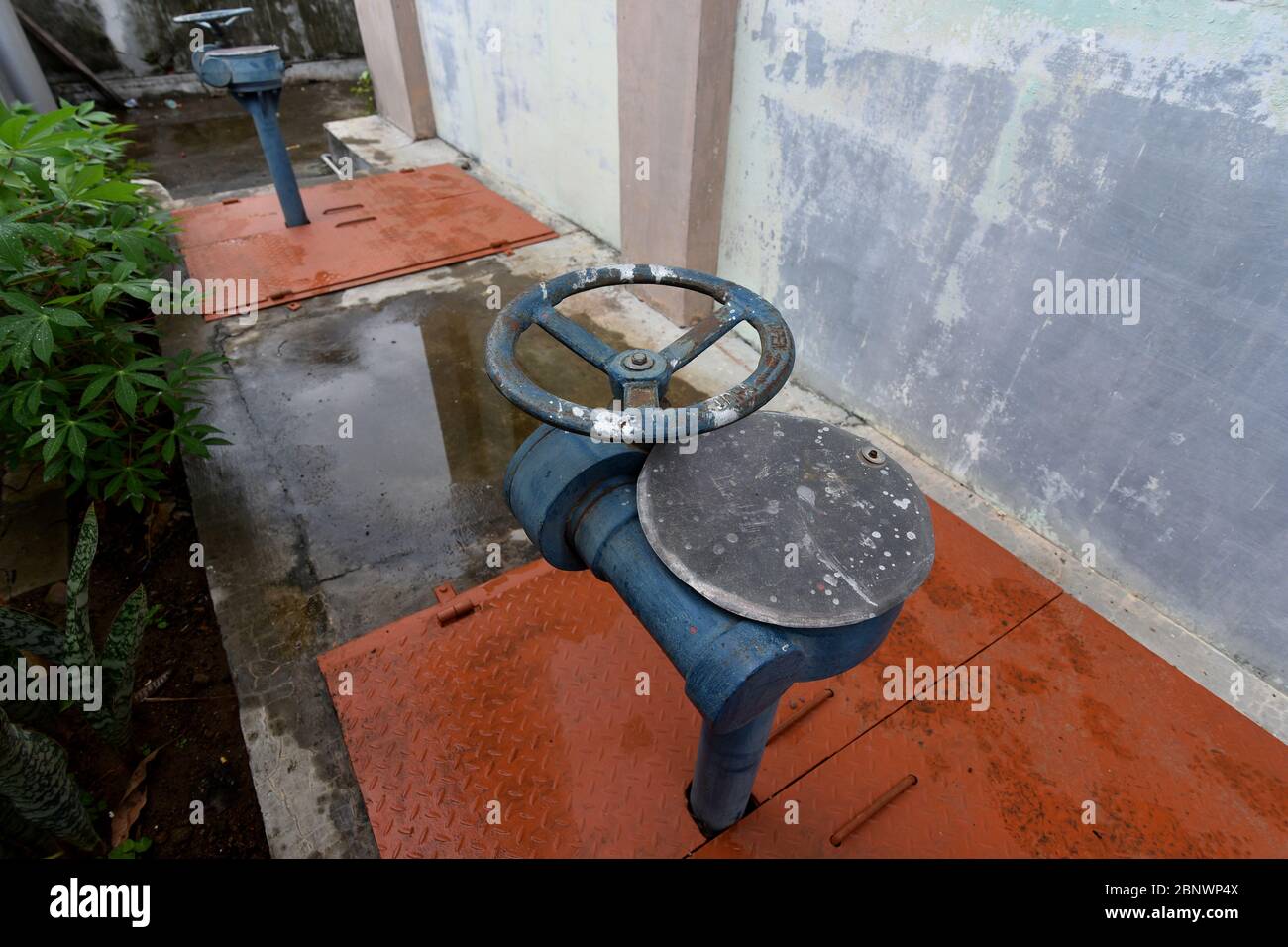 Open Pipe High Resolution Stock Photography and Images - Alamy