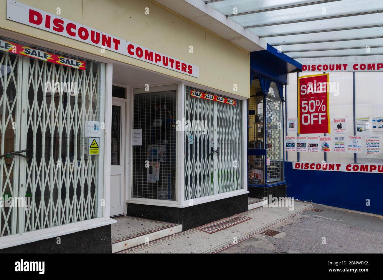 Llandudno, UK: Aug 27, 2019: Discount Computers of Clonmel Street ...