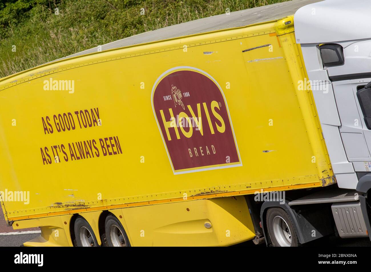 Hovis bread delivery lorry hi-res stock photography and images - Alamy
