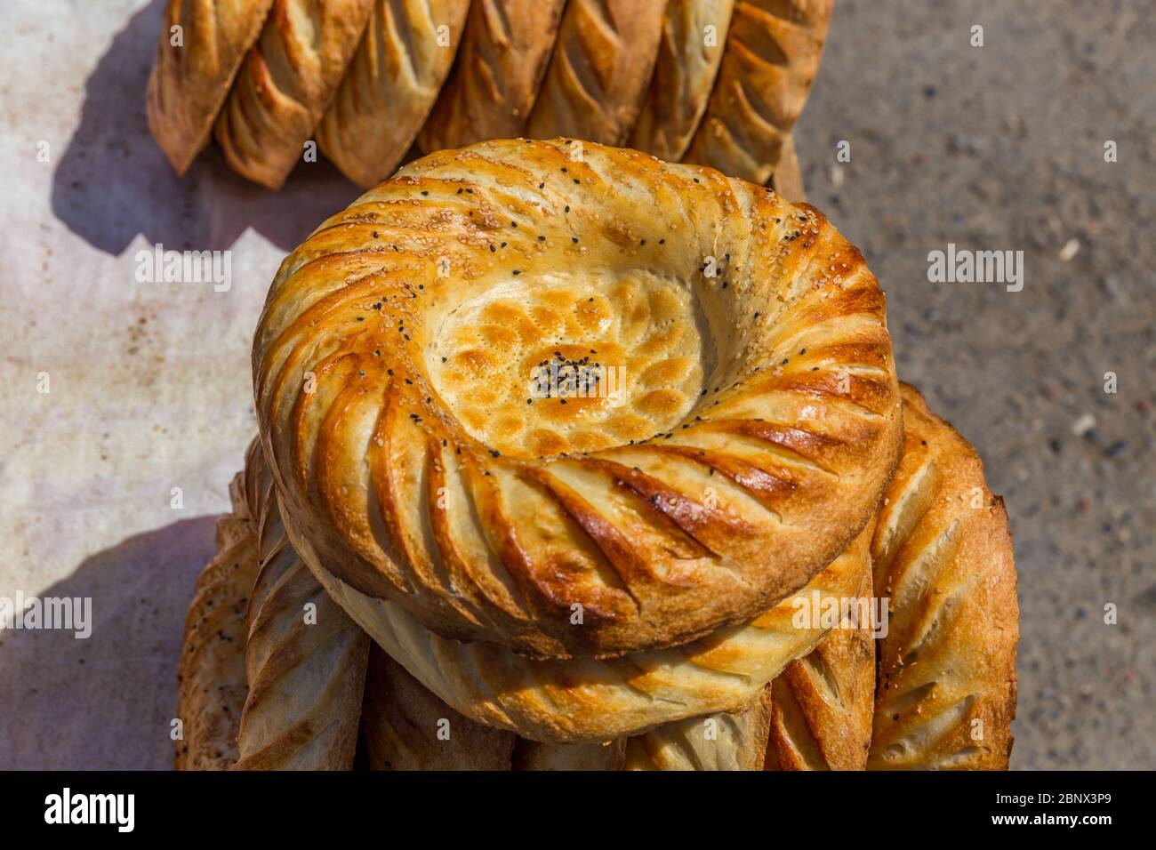 Tashkent bread chorsu hi-res stock photography and images - Alamy
