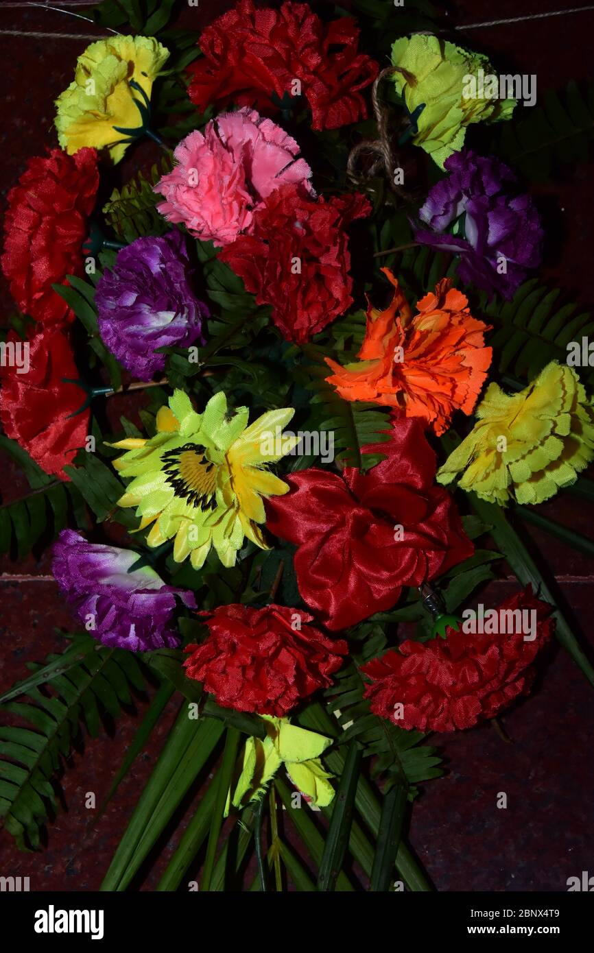 Plastic poppy hi-res stock photography and images - Alamy