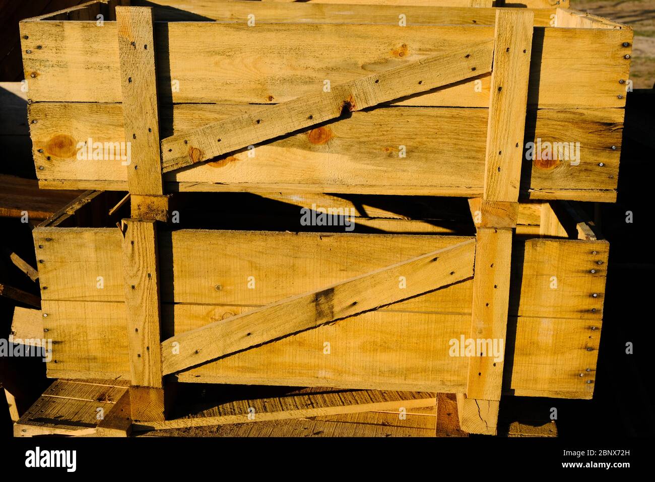 Open wooden crates hi-res stock photography and images - Alamy