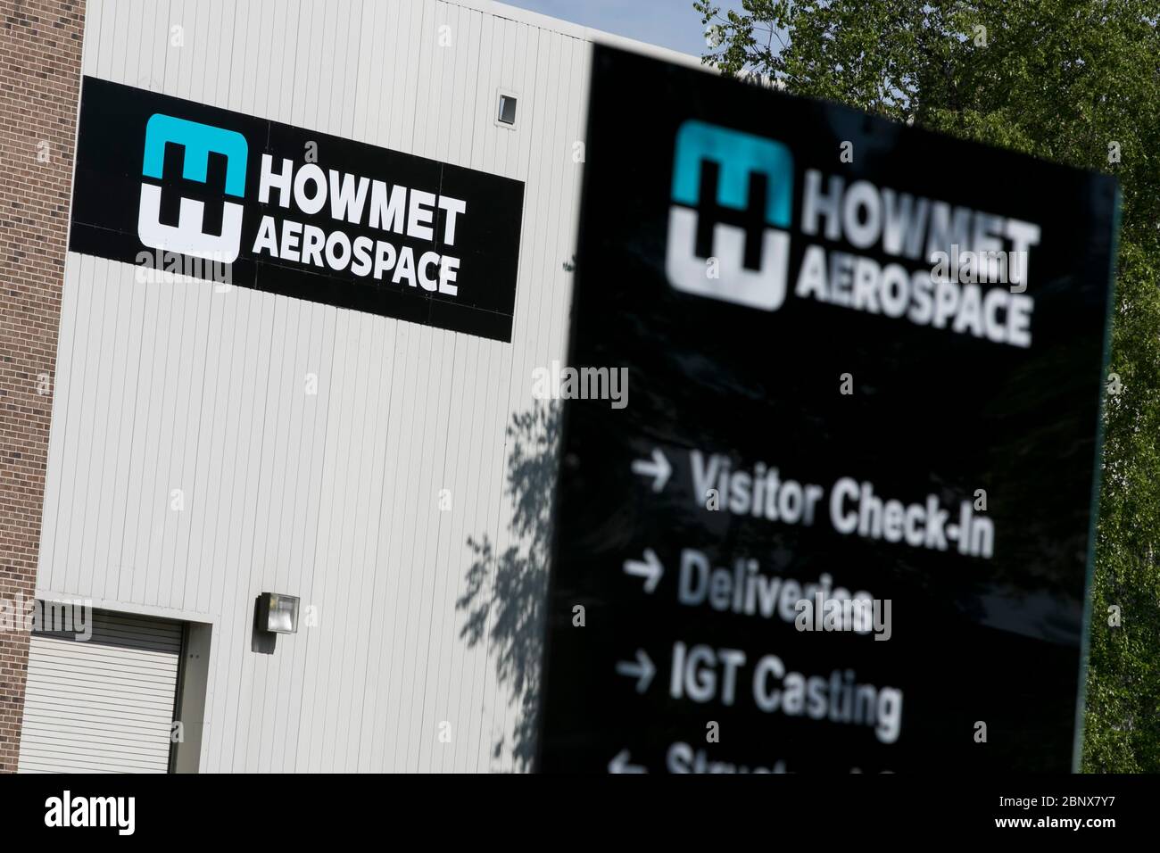 Howmet aerospace logo hi-res stock photography and images - Alamy