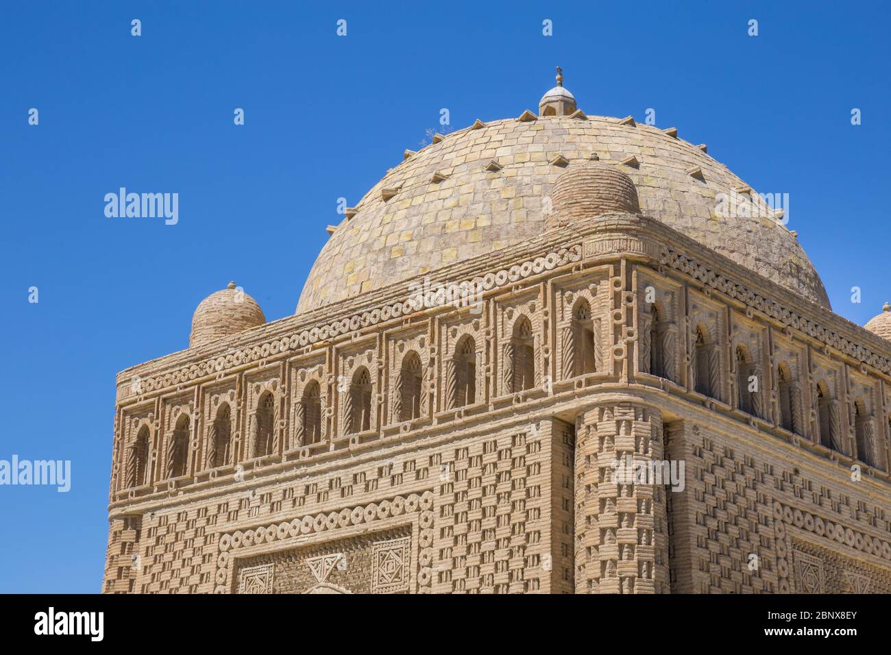 Ismail samani monument hi-res stock photography and images - Alamy