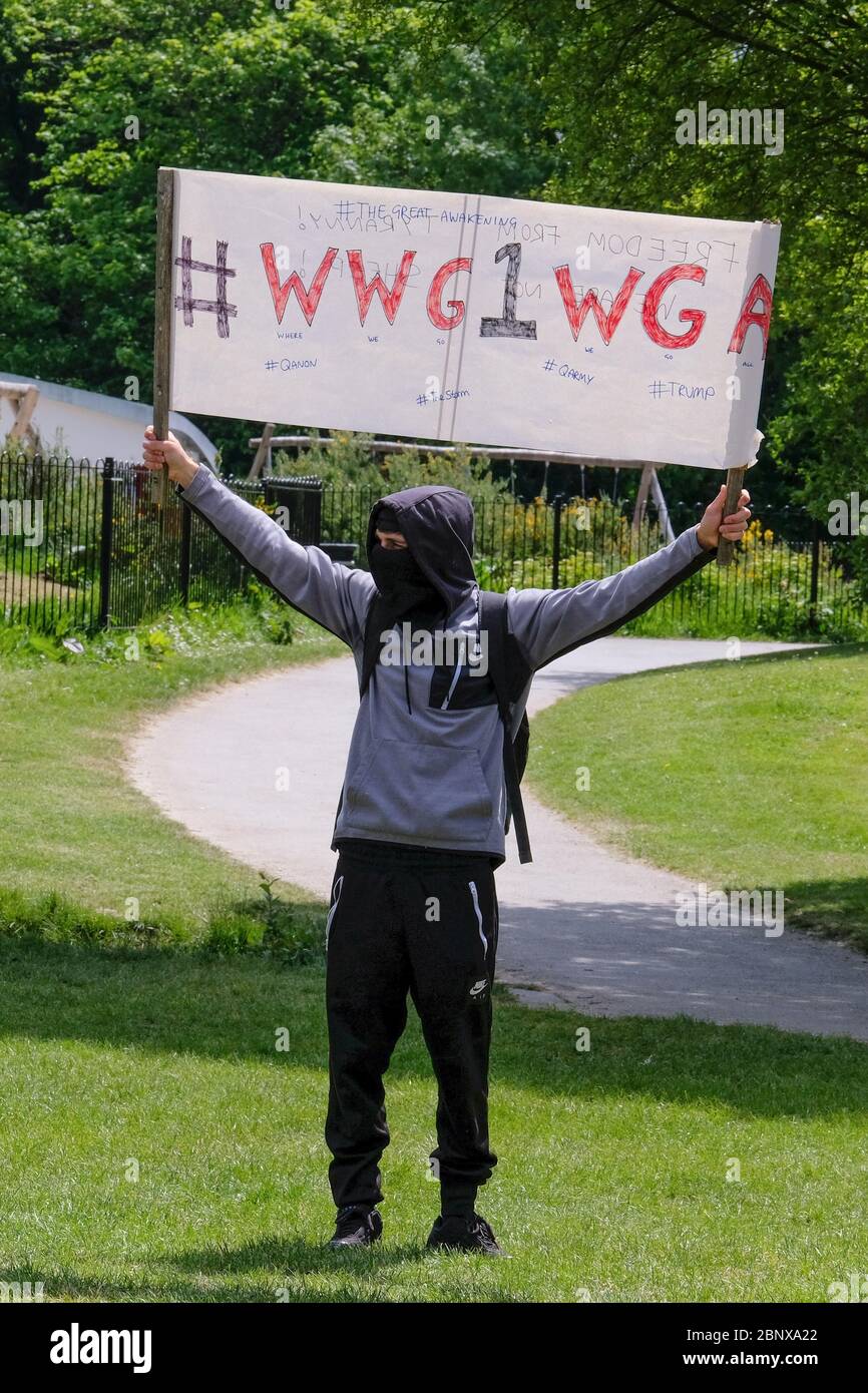 Southampton, Hampshire, UK. May 16th 2020, Single protester covering ...