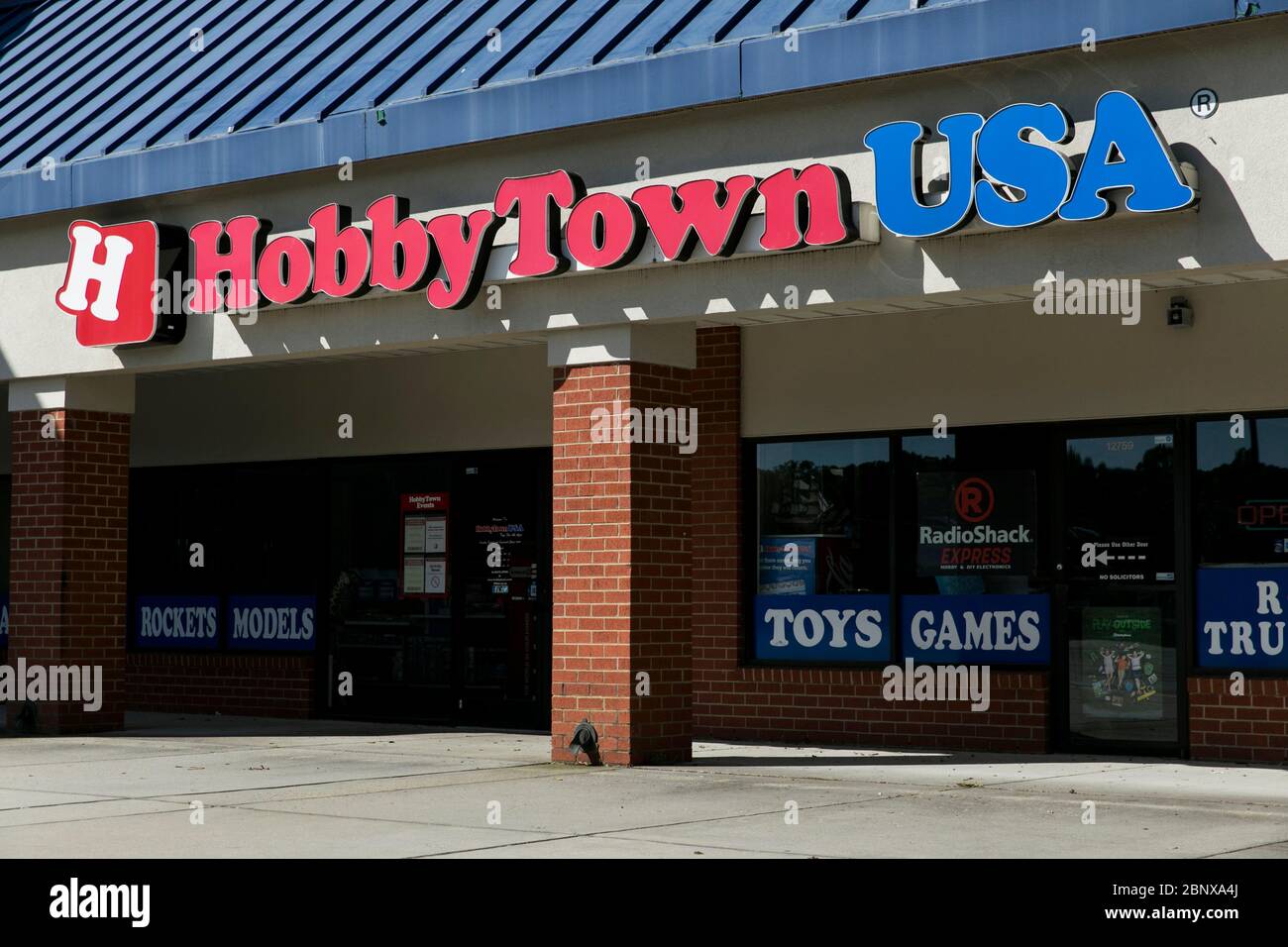 Hobbytown usa hi-res stock photography and images - Alamy