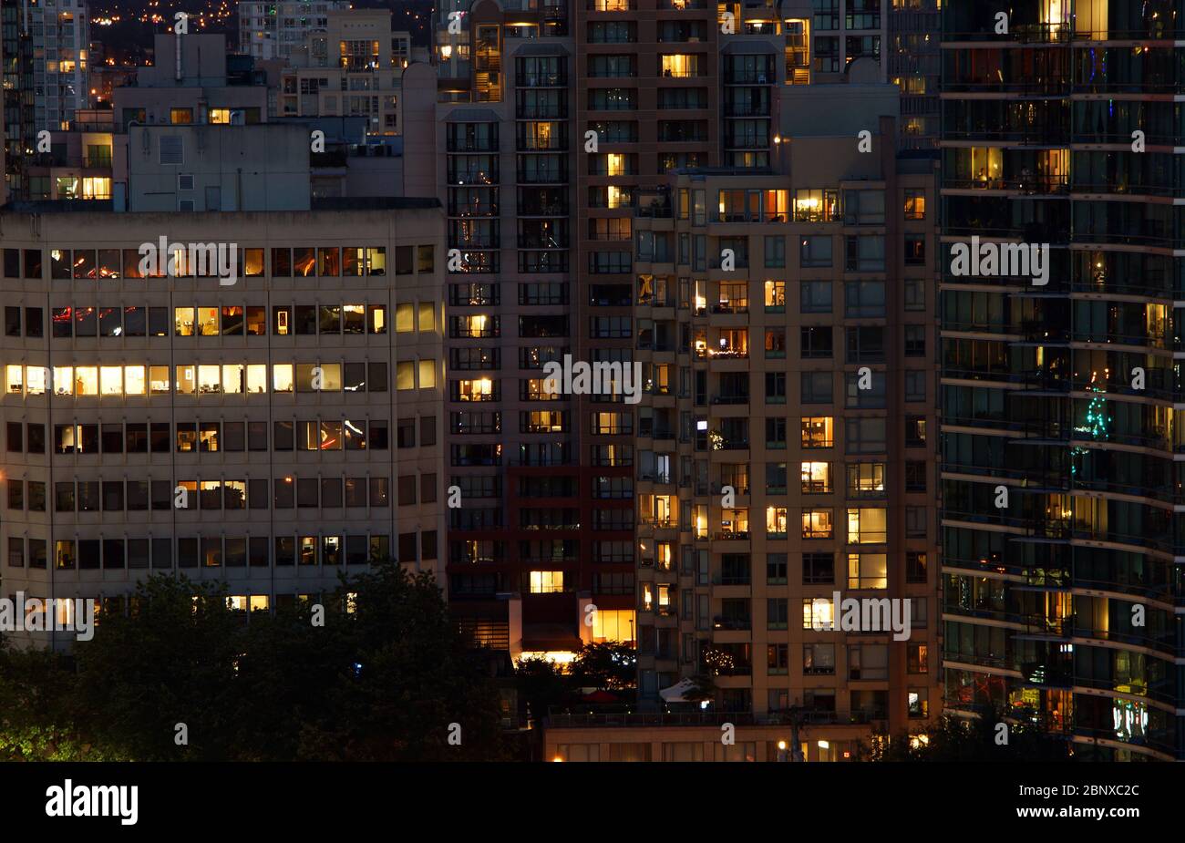 Illuminated windows hi-res stock photography and images - Alamy