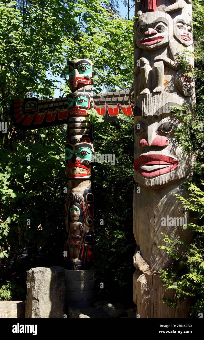 Victoria totem pole first nations first nation totem pole hi-res stock ...