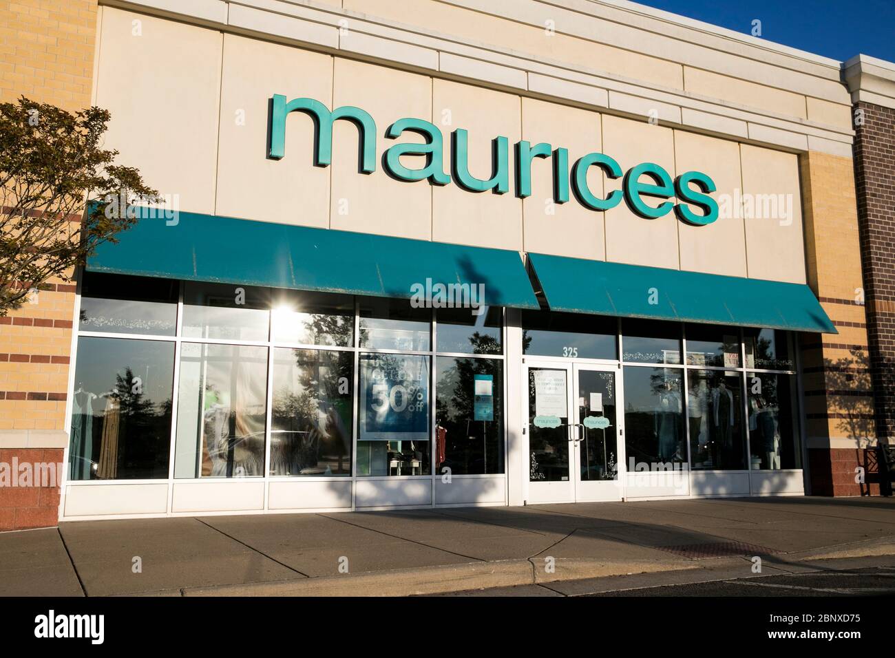 Maurices hi-res stock photography and images - Alamy