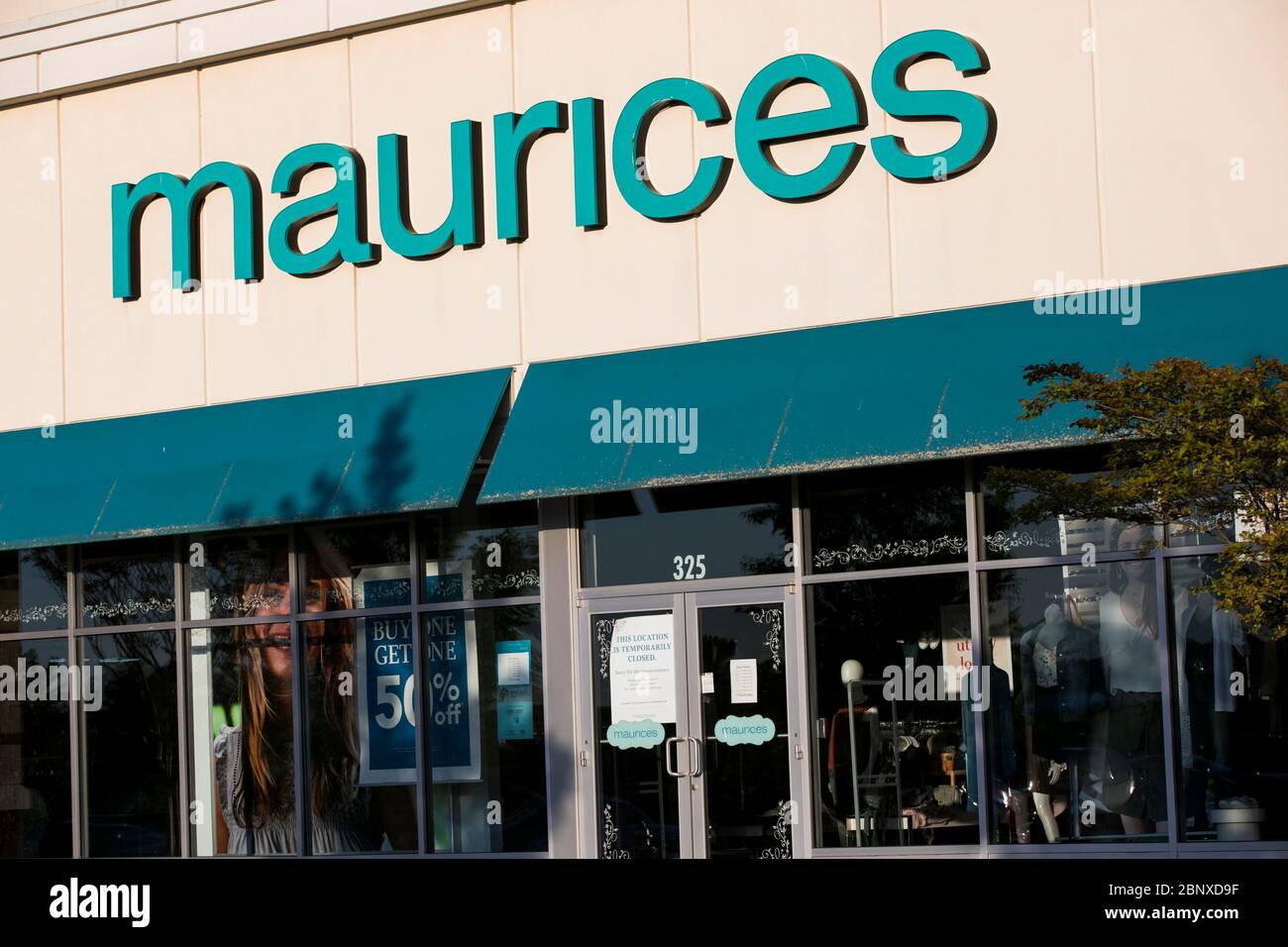 Maurices hi-res stock photography and images - Alamy