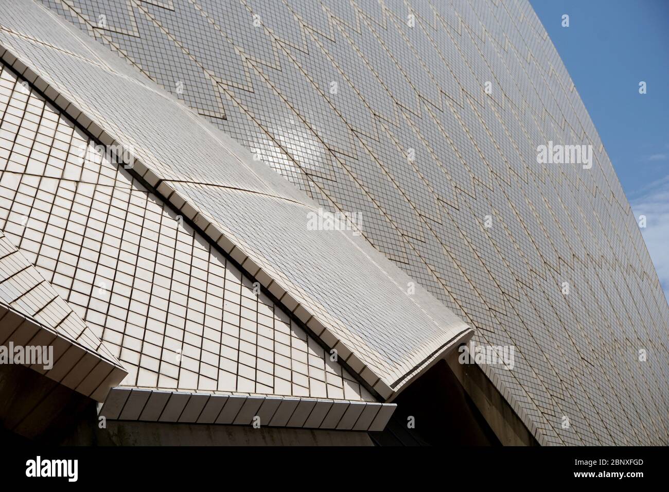 Sydney opera house roof texture hi-res stock photography and images - Alamy