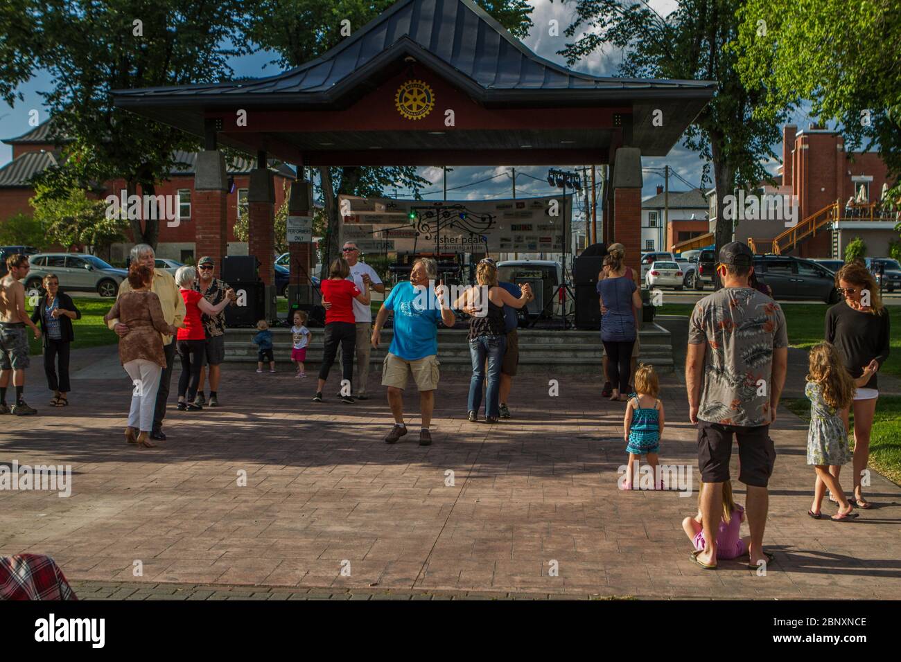 People dancing and having fun at outdoor concert Stock Photo - Alamy