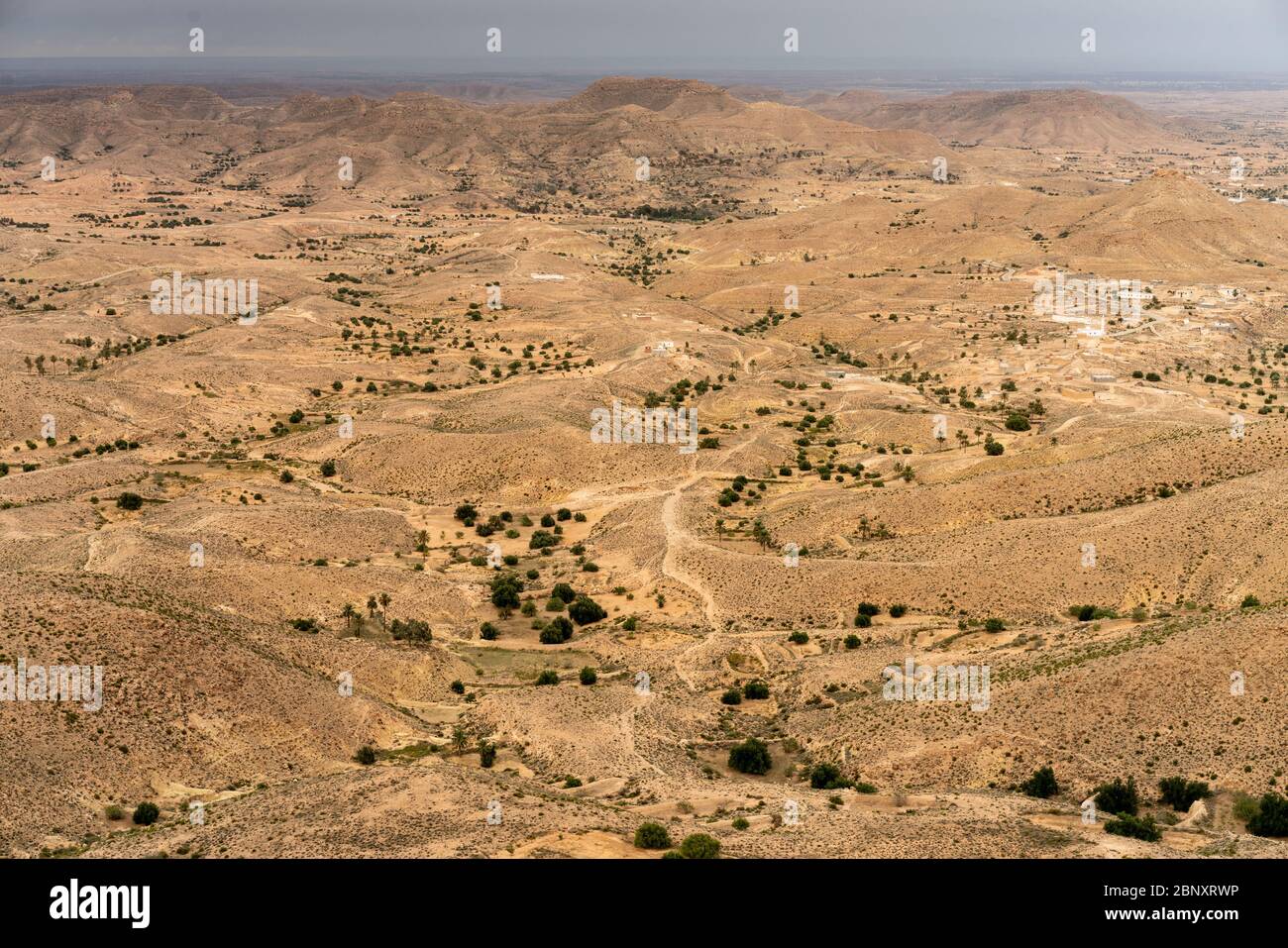 welcome in tunisia, welcome to the djebel dahar Stock Photo - Alamy